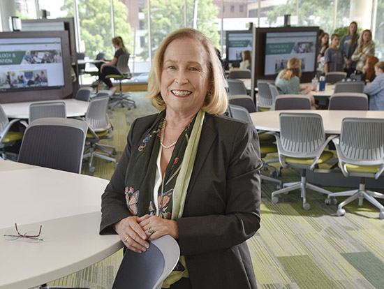 Harper receives lifetime achievement award | School of Nursing News